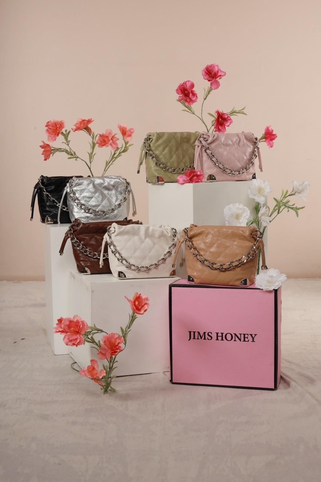 Jolly Bag, Tas Baru Jims Honey yang Wajib Masuk Koleksi! - Jims Honey